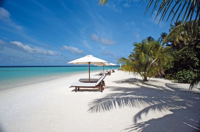 Vakarufalhi Island Resort (Malediven - Süd Ari Atoll) mit Hotelplan