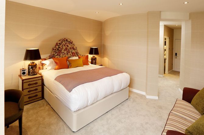 Nira Caledonia, Edinburgh - Migros Ferien